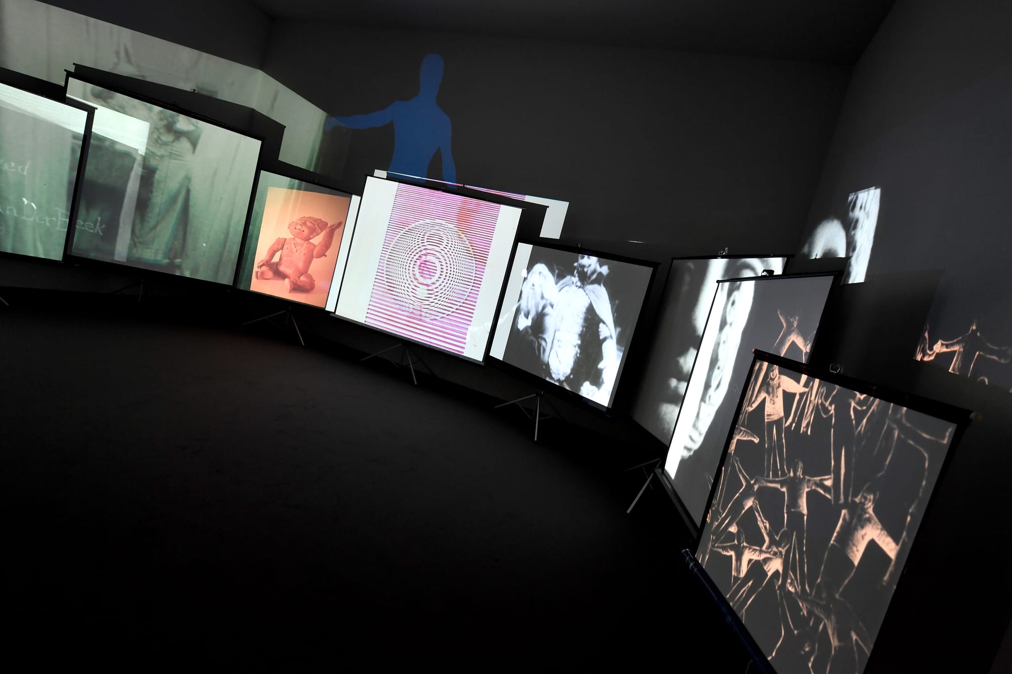 A Masturbatory ‘Homage’ to My Family | Compact